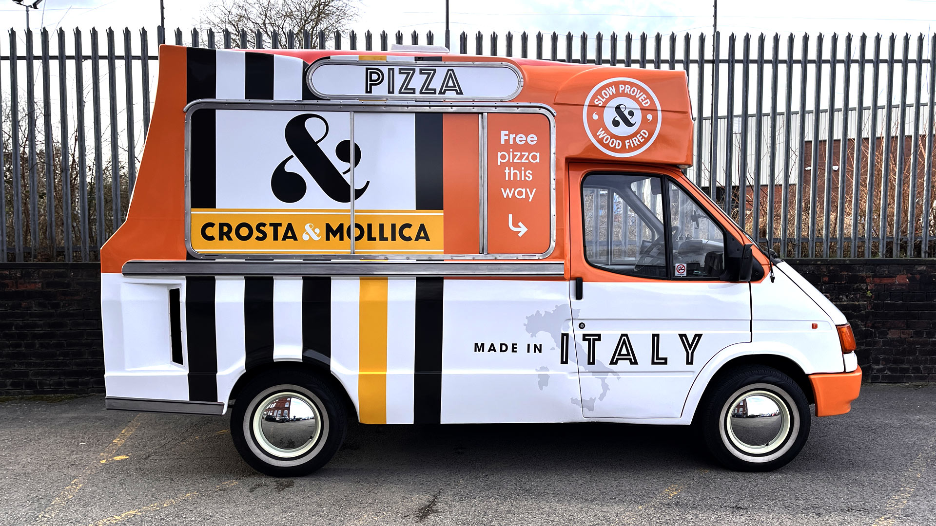Crosta & Mollica Pizza Van | Pizza Sampling Van | Free Pizza | iMP